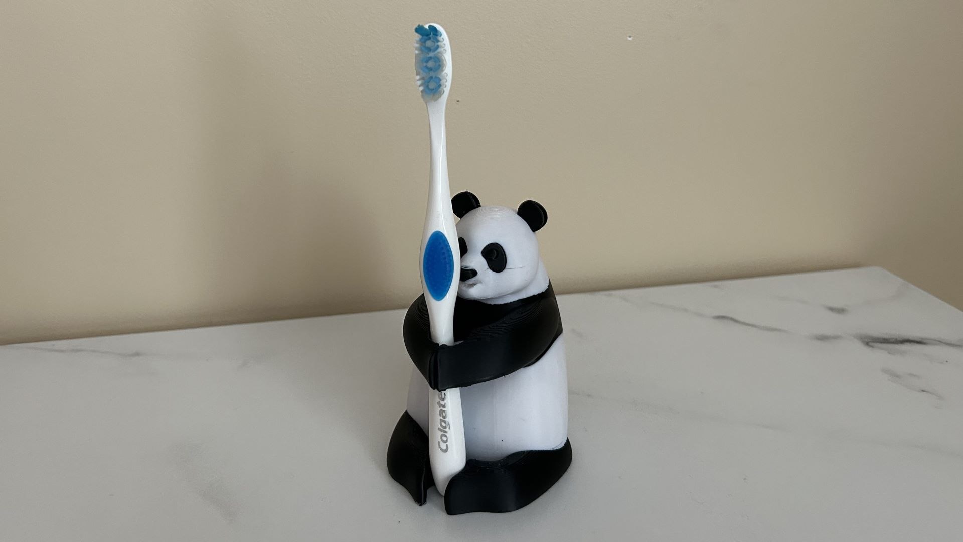 Cute Panda Holder Helper 3D - TurboSquid 2136497