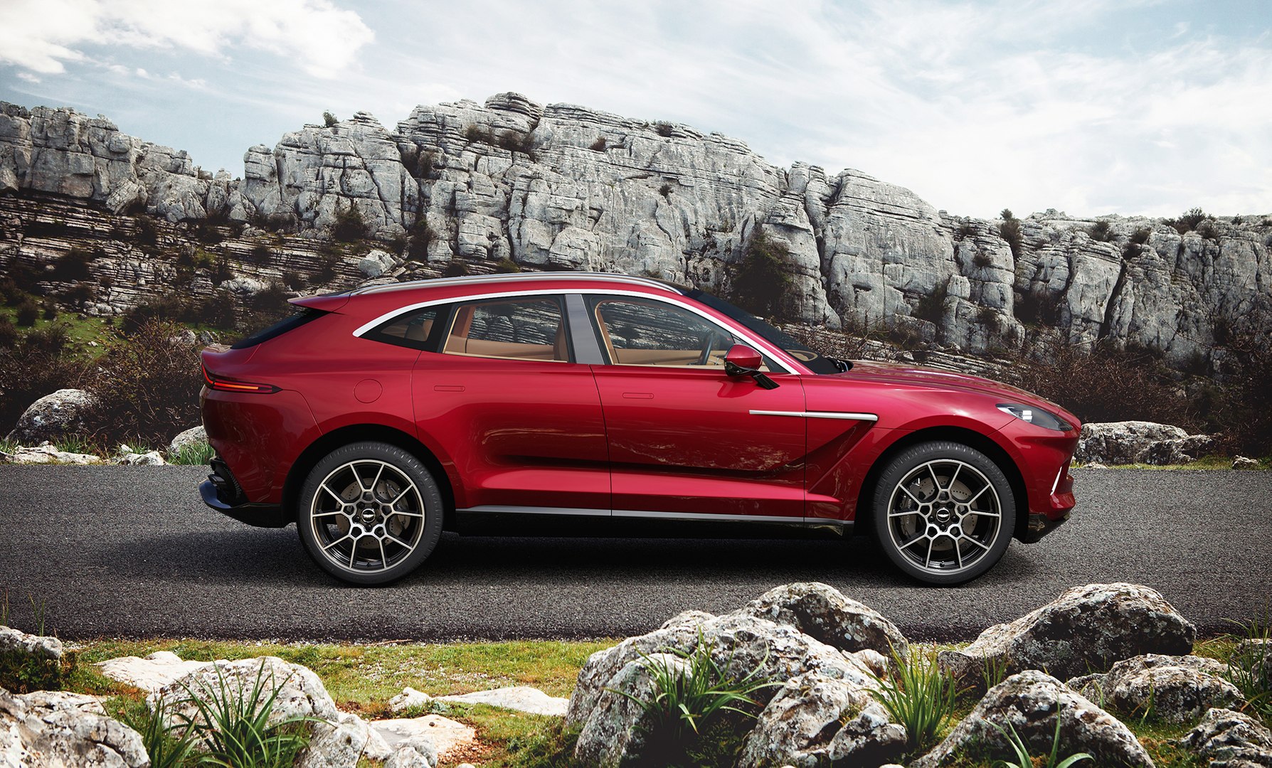 3D Model 2021 Aston Martin Dbx - TurboSquid 1570969