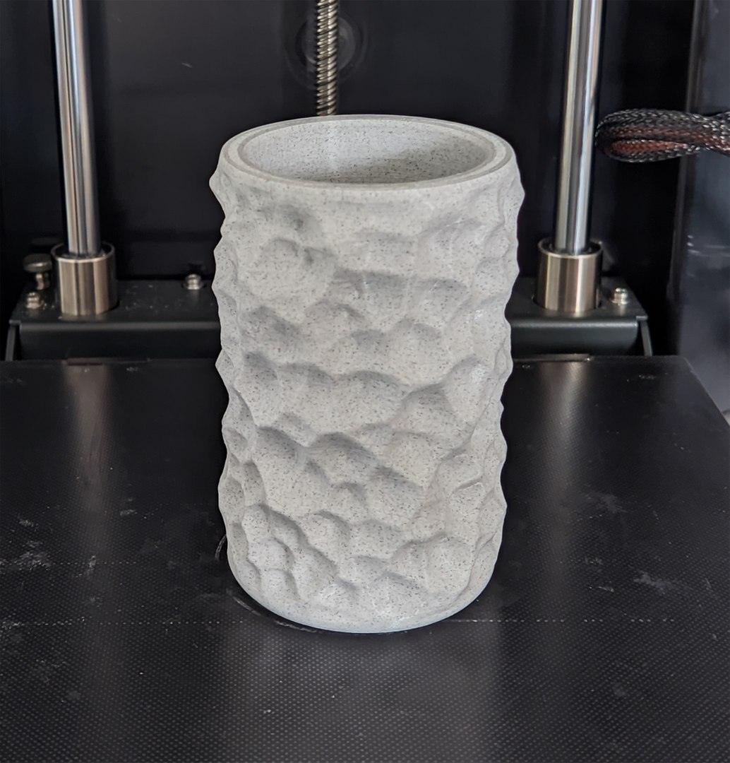 Printable Pencil Holder With Voronoi Bump Texture 3D - TurboSquid 2120163