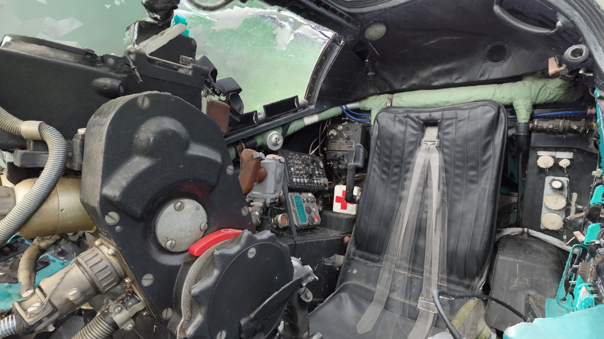 3D Model Mi-24 Pilot Gunner Photogrammetry Scan - TurboSquid 2179464