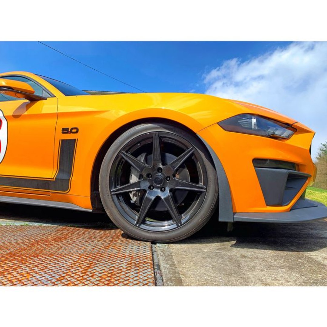 3D Voxx GT5 Wheel Gloss Black Mustang - TurboSquid 2117529