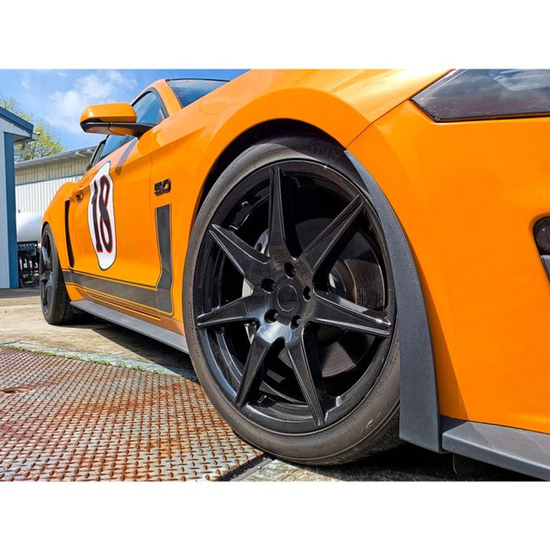 3D Voxx GT5 Wheel Gloss Black Mustang - TurboSquid 2117529