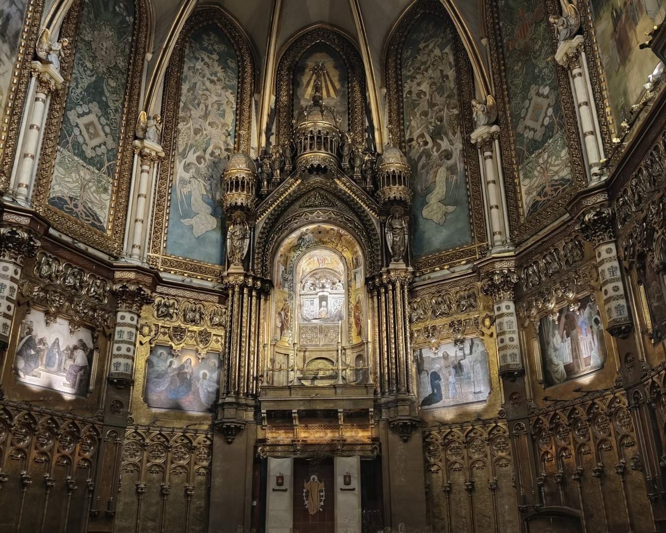Altar Of Montserrat Monastery 3D Model - TurboSquid 1908925