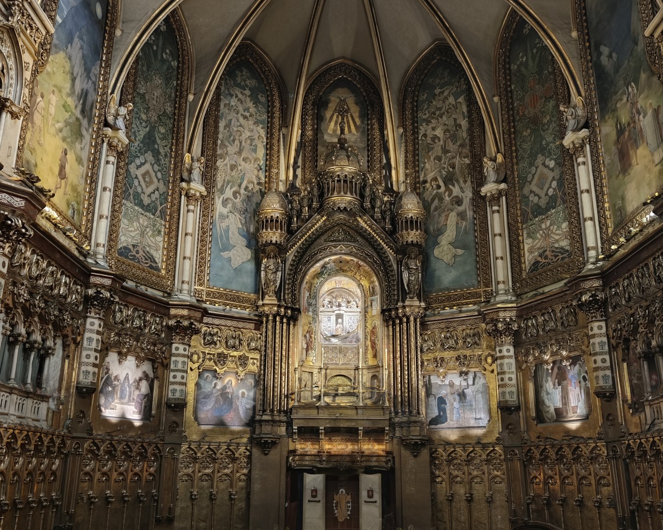 Altar Of Montserrat Monastery 3D Model - TurboSquid 1908925