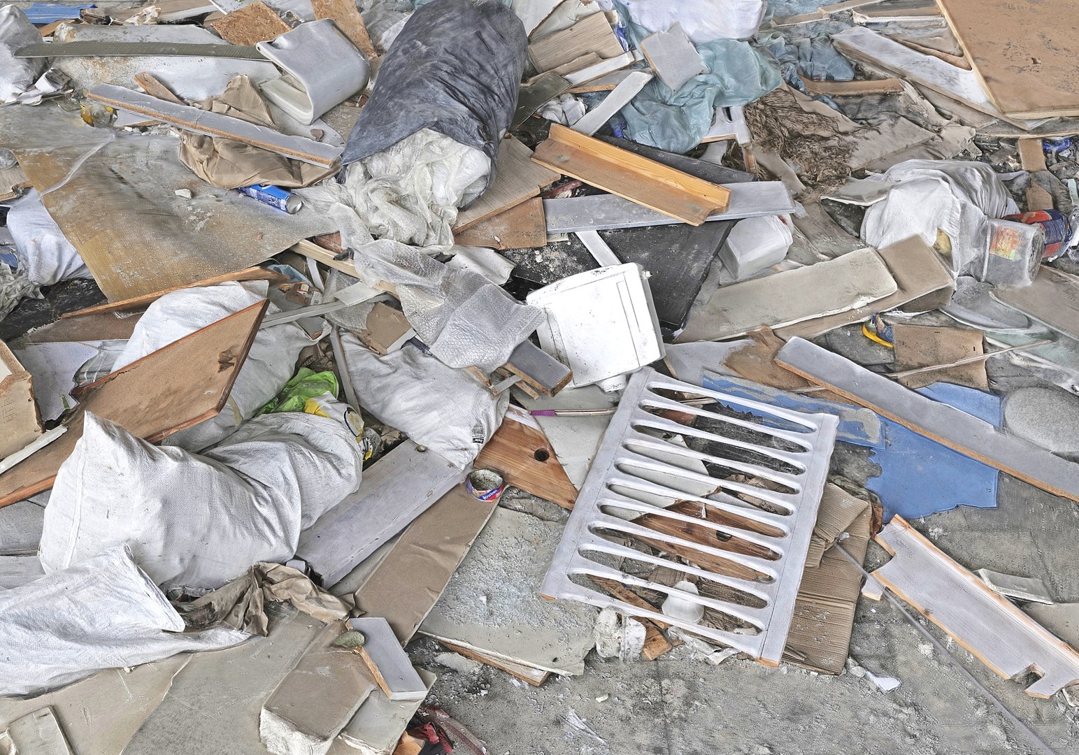 3D Devastated Garbage Building Model - TurboSquid 1654136