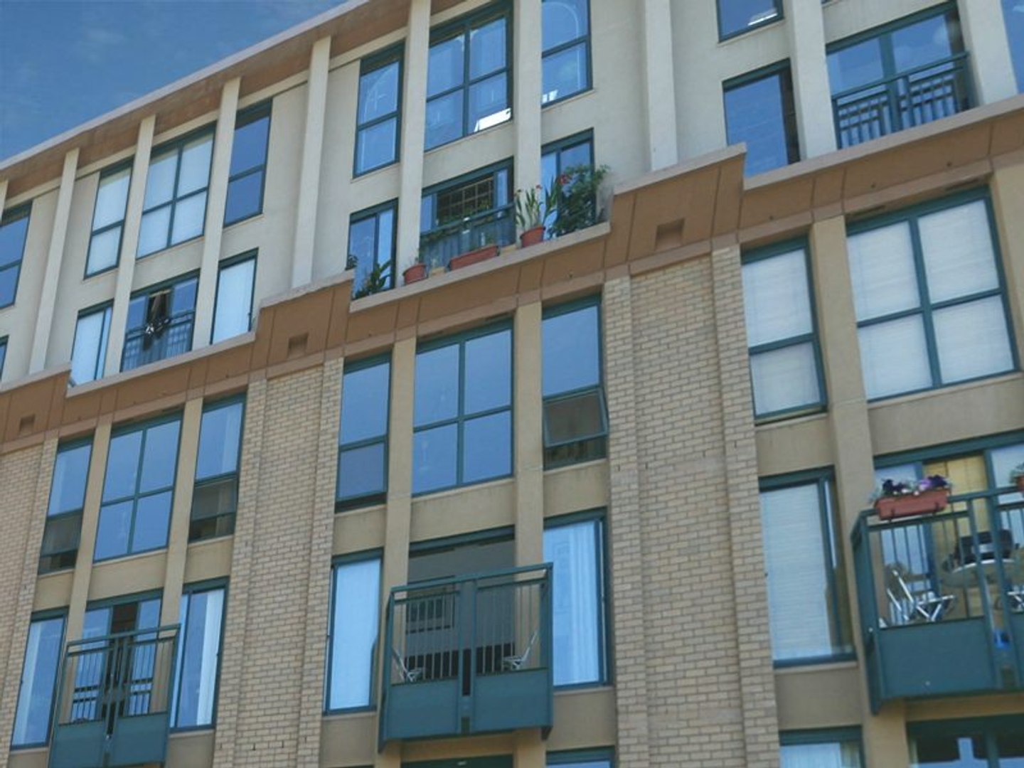 building 32 3d model