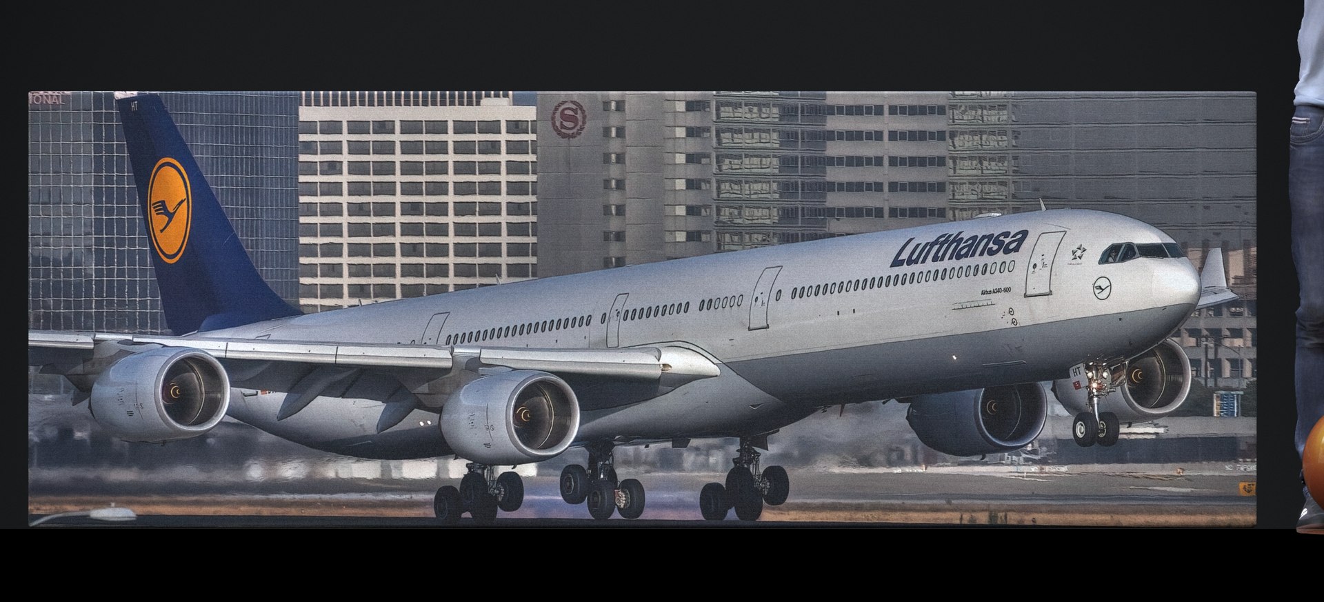 3D CANVAS ART TITLE LUFTHASA A340-600 LAX ARRIVAL - TurboSquid 2270752