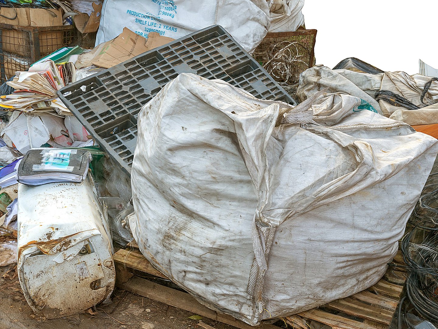 Industrial Garbage 16K 3D Model - TurboSquid 2284358