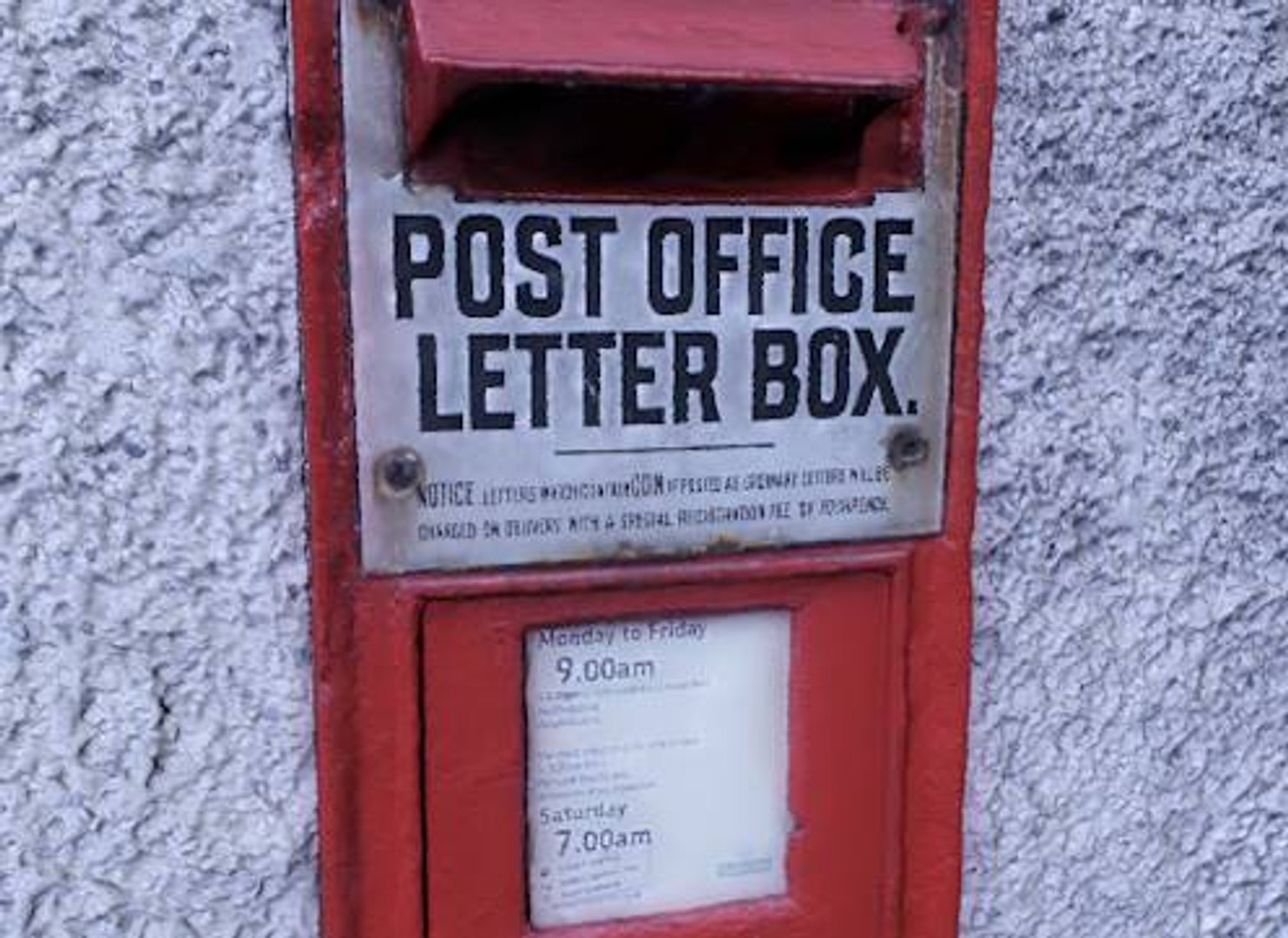 Realistic Royal Mail Post Box 3d Dxf