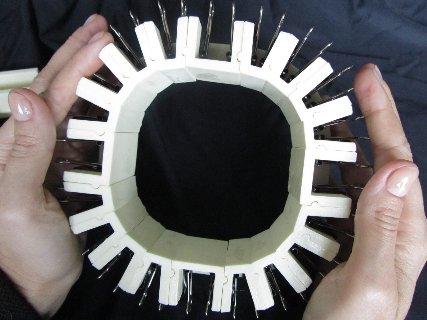 3D Adjustable Molds Housing - TurboSquid 2082367