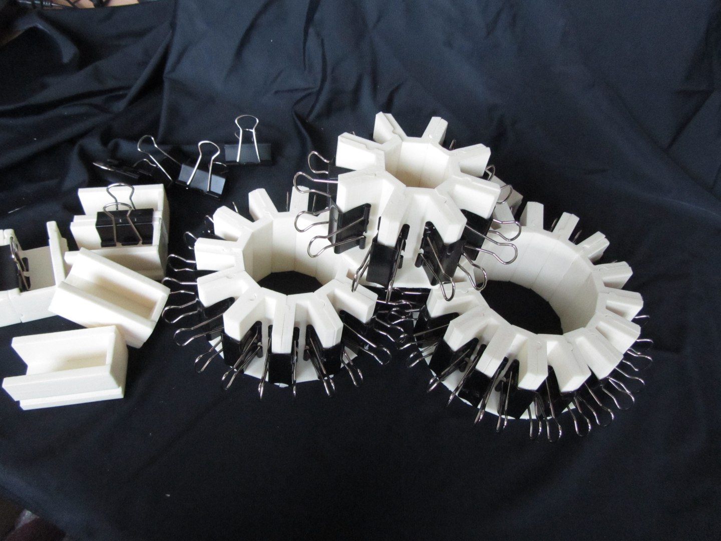 3D Adjustable Molds Housing - TurboSquid 2082367