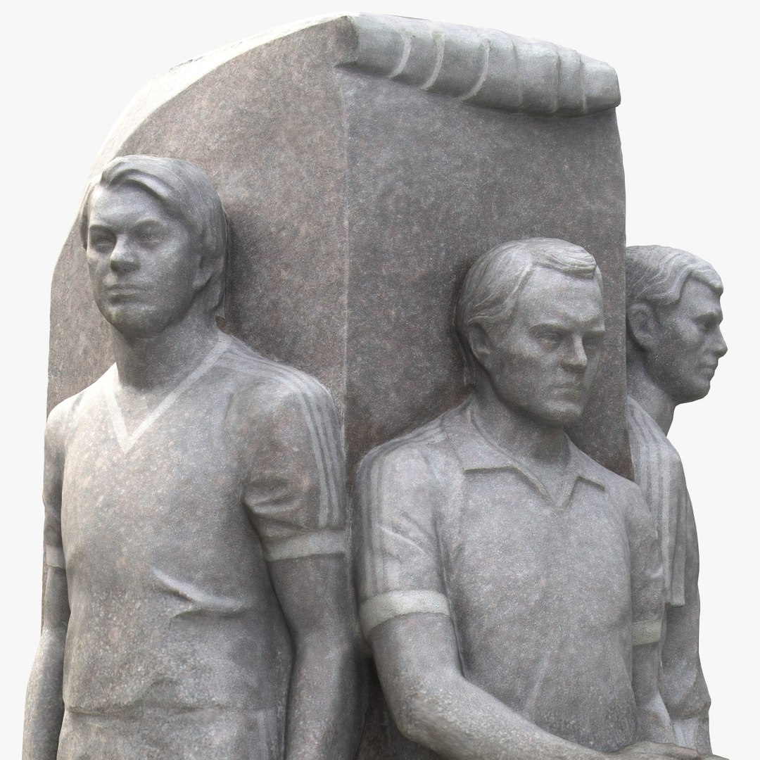 Max Monument Soccer Players