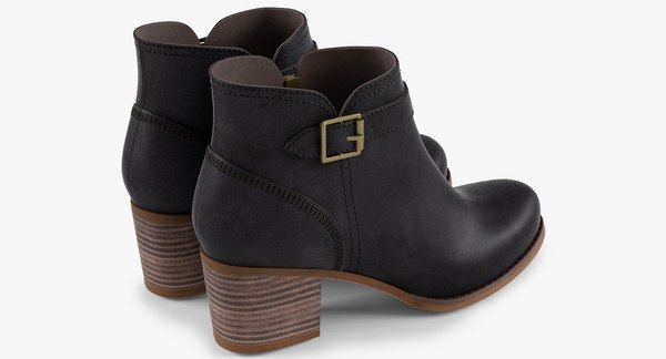 max leather boots heels