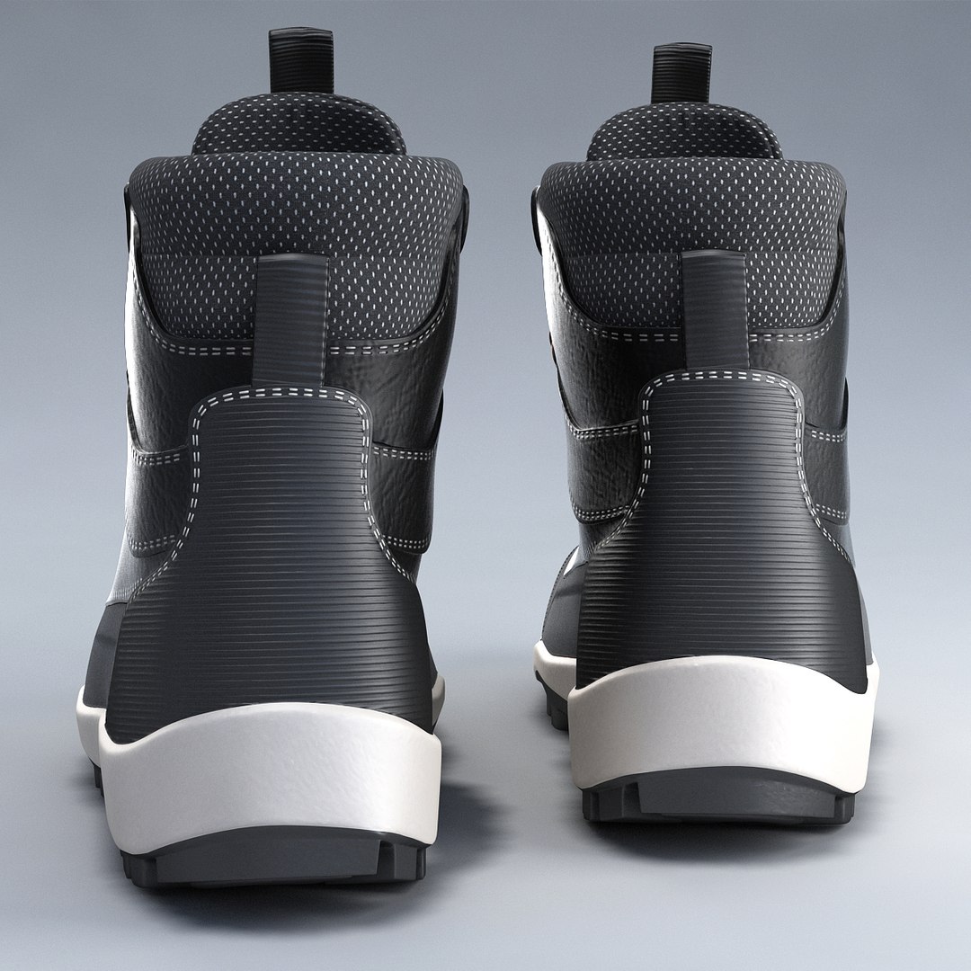 Max Mountaineering Boot