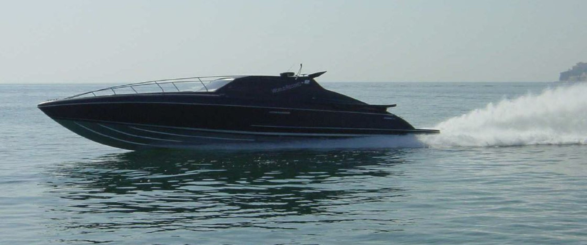 3D Commander C60 Boat Model - TurboSquid 1283255