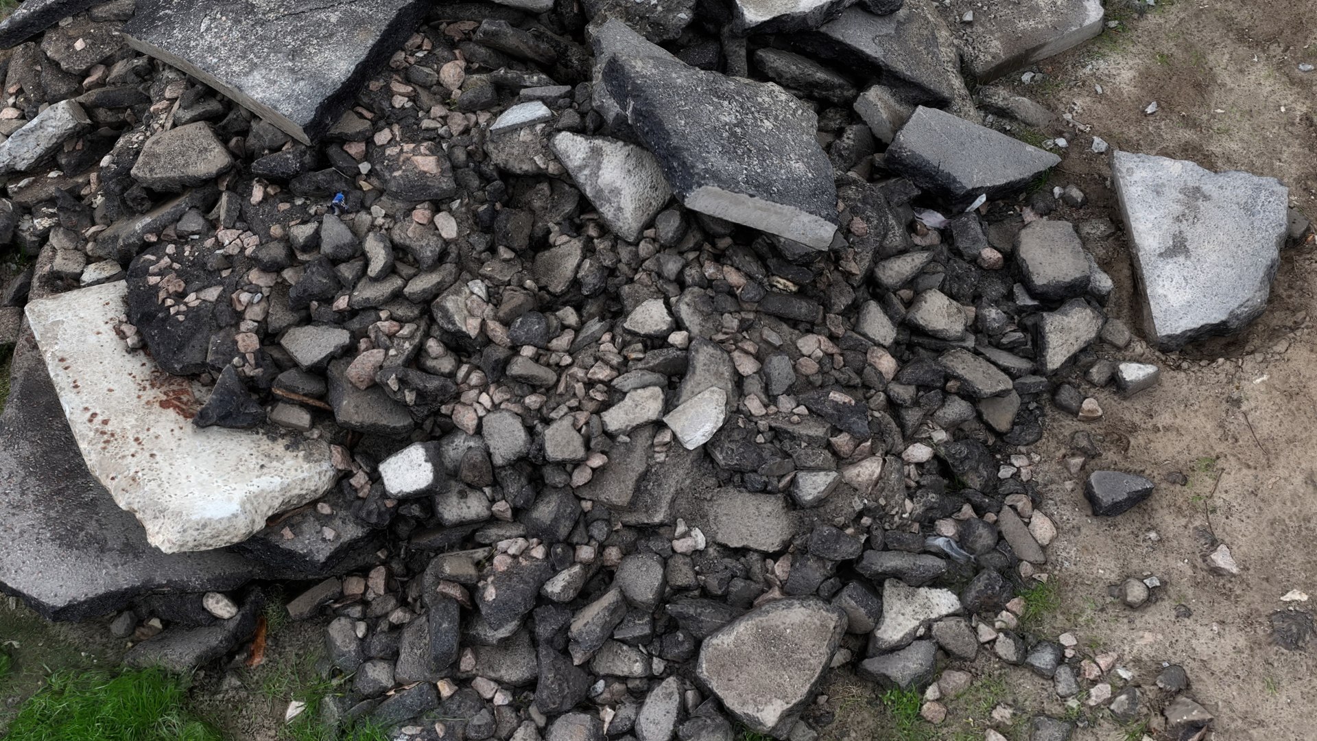 3D 3d Scan Pile Of Broken Asphalt And Concrete Rubble - TurboSquid 2399476