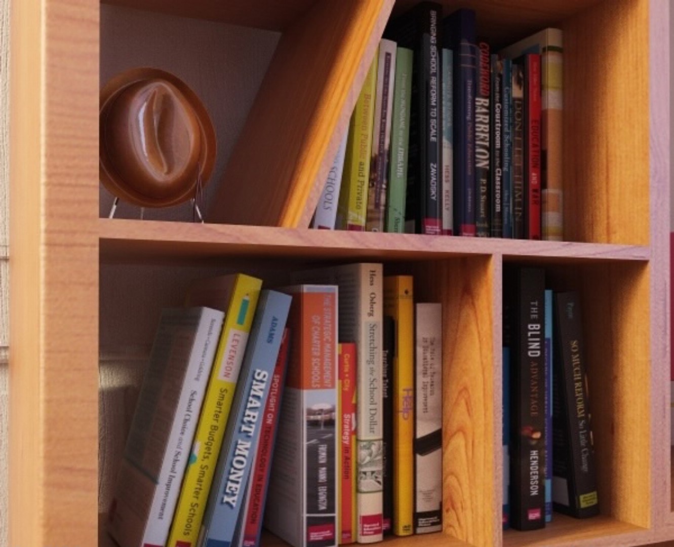 Max Bookcase 22 Bookshelf Books