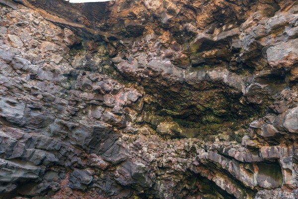 3d model of cave hd 8k