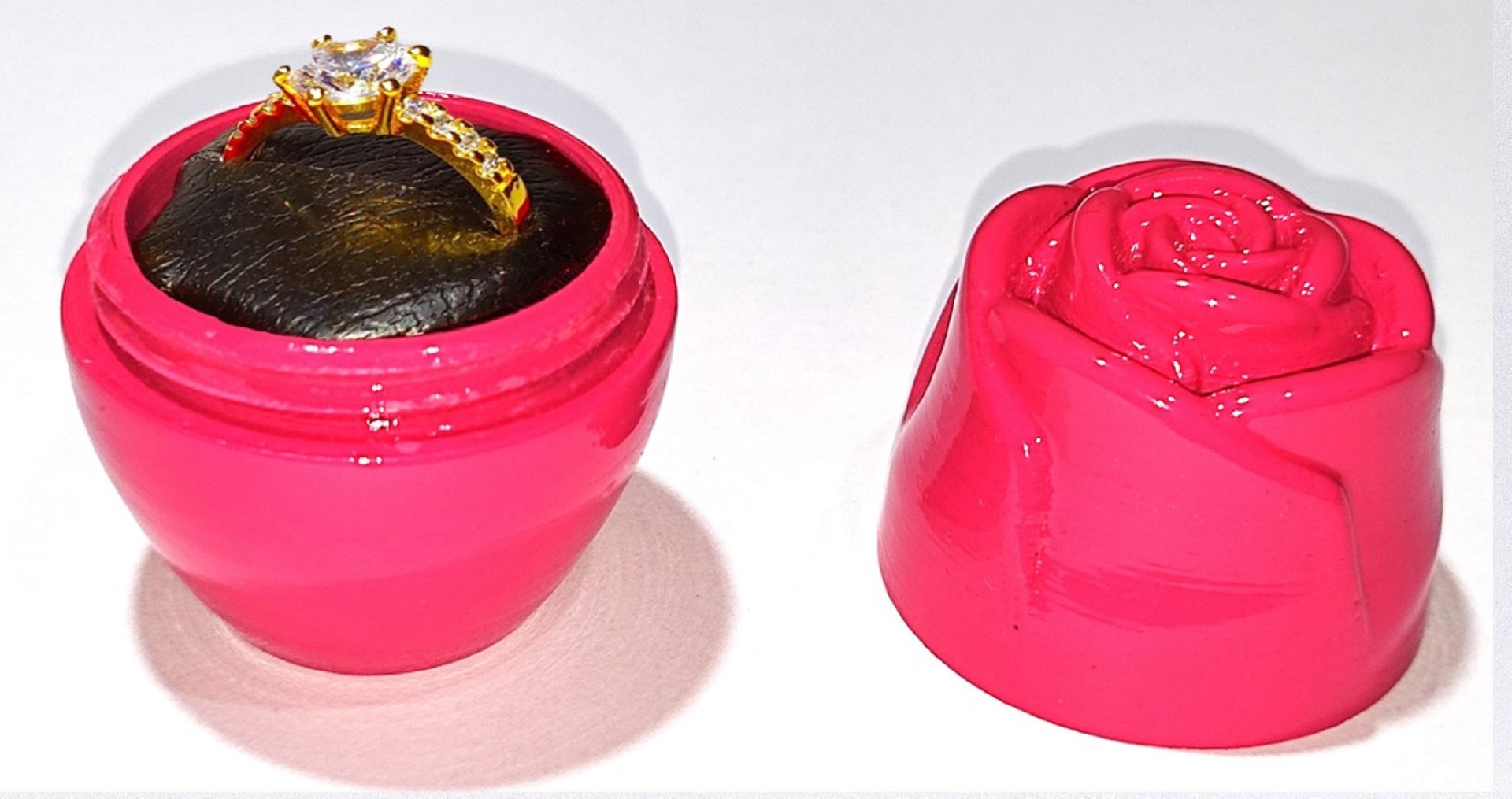 3D Model Rose Shaped Ring Box - TurboSquid 2346237