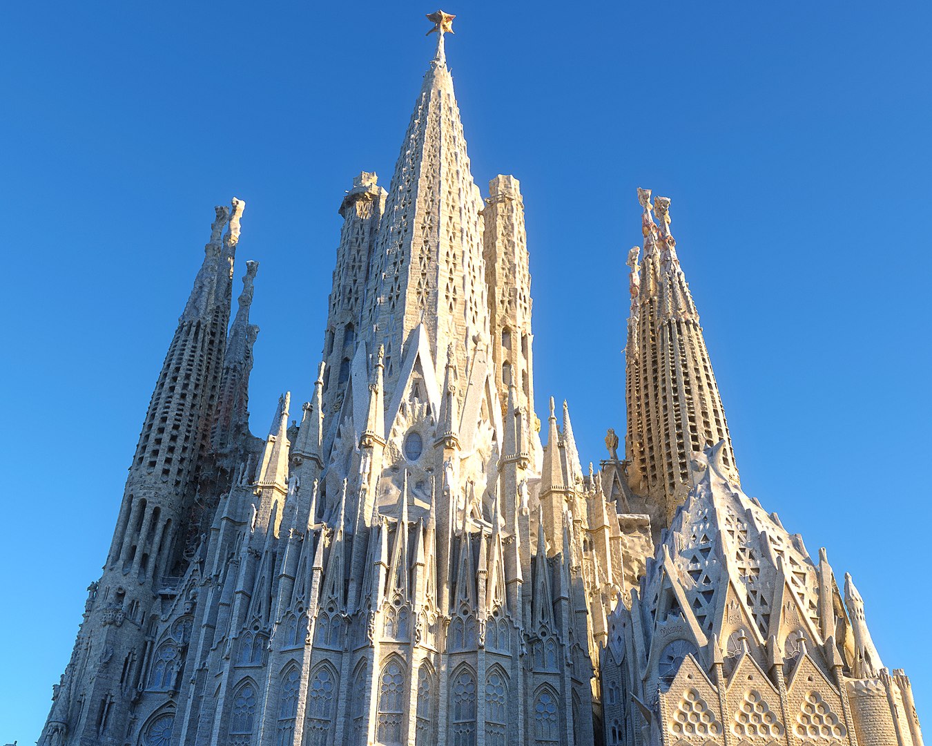 Sagrada Familia model - TurboSquid 1854827